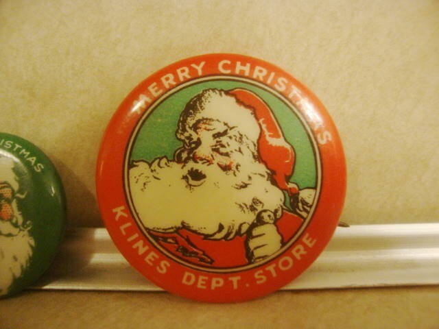 Vintage SANTA Claus Christmas Pinbacks Buttons Robeson Toyland Klines ...