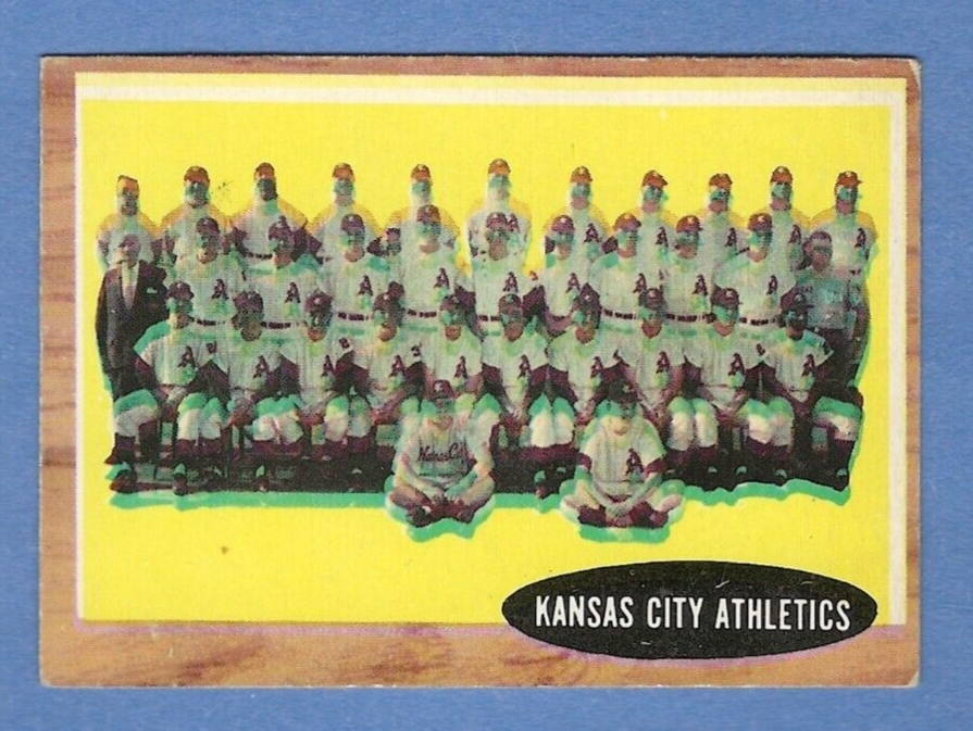 1962 Topps #384 KANSAS CITY ATHLETICS TEAM, RARE, Double Exposure ...