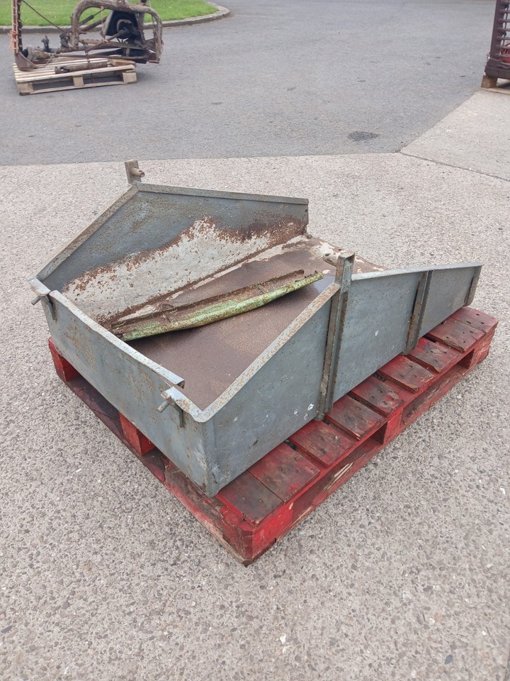 Ferguson transport box, T20, Massey, MF, Ford Tractor, International ...