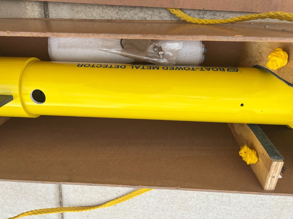 JW Fishers Pulse 12 Marine Boat Towed Metal Detector | eBay