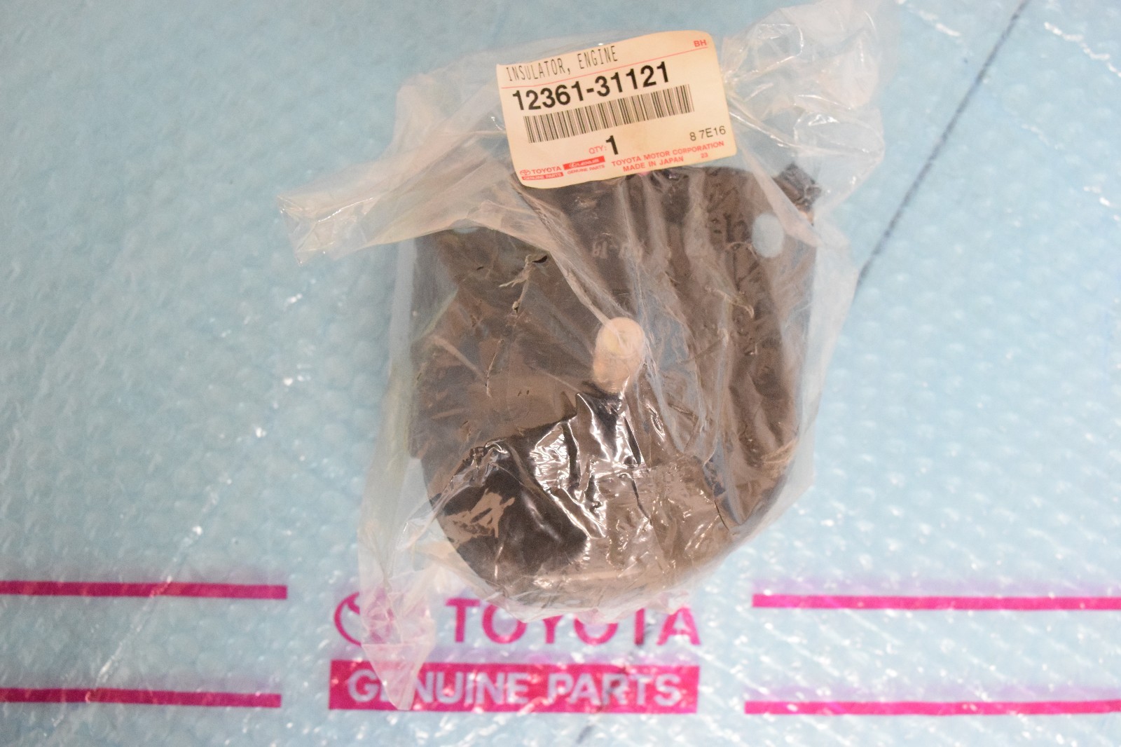 Genuine Toyota Tacoma 05-15 V6 4.0L Front Mount Insulator Engine 12361 ...