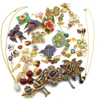 Joan Rivers Classics Collection Gold Tone Costume Jewelry Lot of 29 # ...