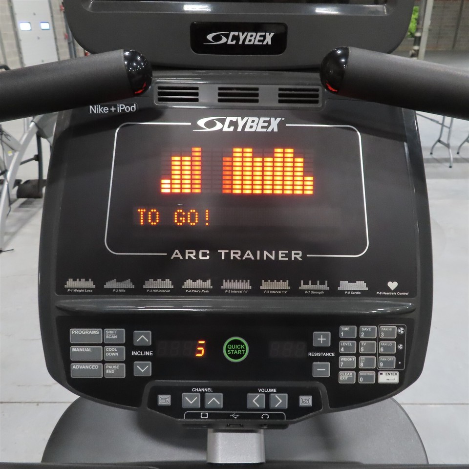Cybex 750 A Arc Trainer with TV Screen Cybex 750A Lower Body Elliptical ...