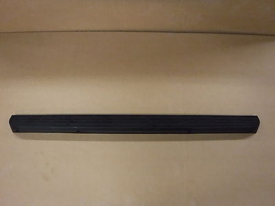 GM Chevy Silverado GMC Sierra Tailgae Protector Spoiler 25844299 07-13 ...