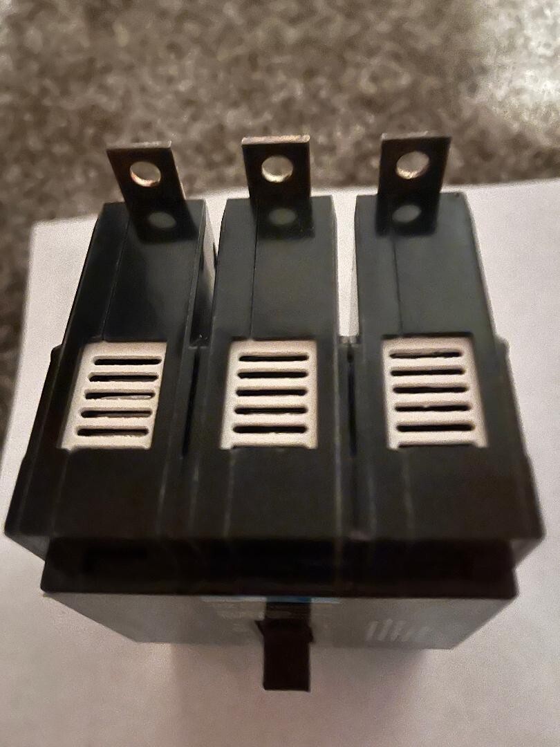 SIEMENS BQD350 50 AMP 3 POLE 480 VOLT BOLT ON CIRCUIT BREAKER NEW IN ...