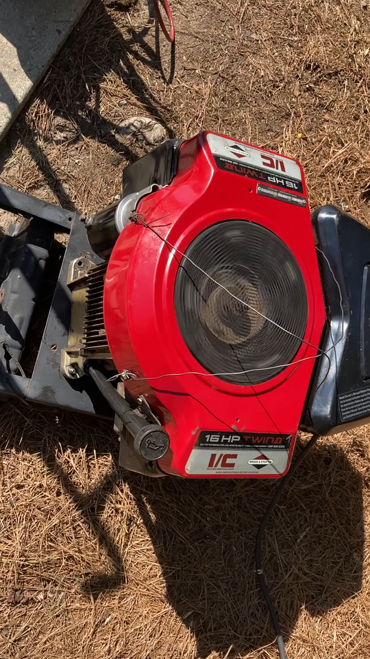 BRIGGS AND STRATTON 16HP TWIN OPPOSED ENGINE NEW STARTER | eBay