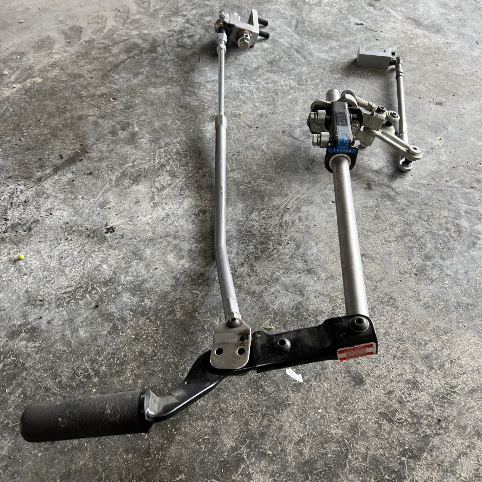 MPS Monarch Push/right Angle Handicap Driver Hand Controls. Gas And ...