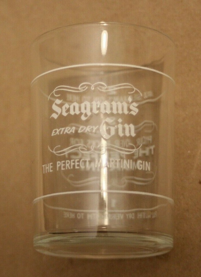 Seagram's Extra Dry Gin The Perfect Martini Marked Measuring Glass ...