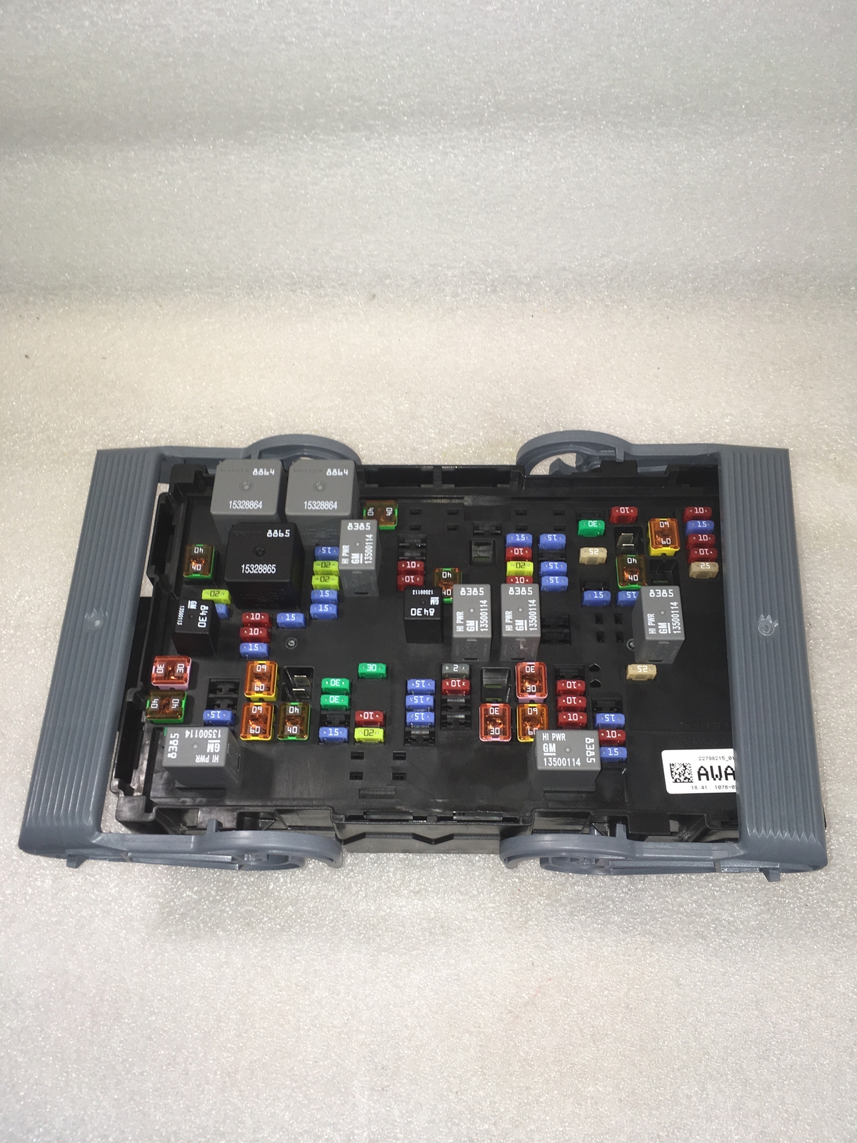 2010-2013 SILVERADO SIERRA UNDERHOOD Fuse Relay-Junction Block NEW GM ...