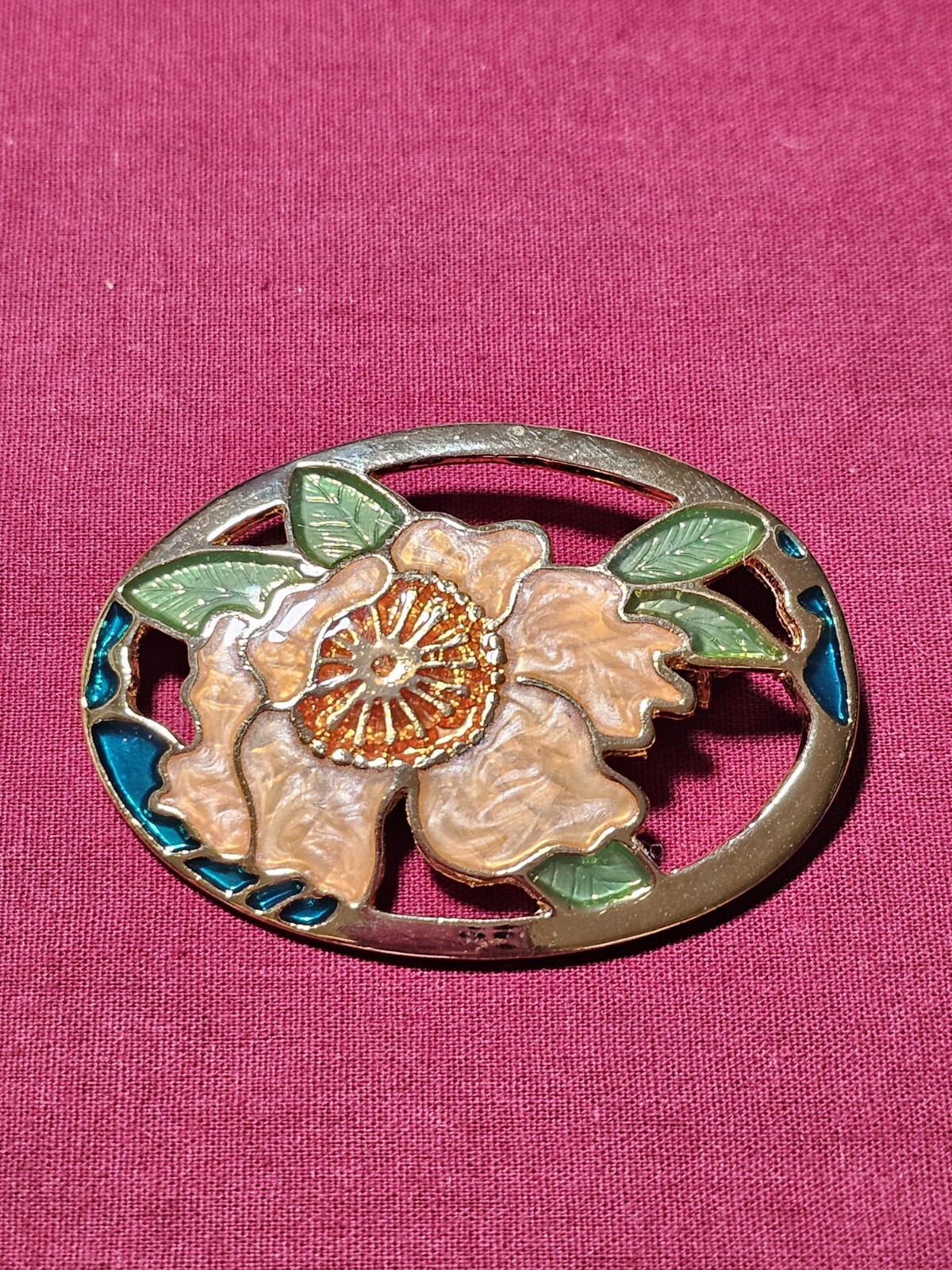 Rare Vintage Enamel Lotus Flower Pin Goldtone Brooch - Gem
