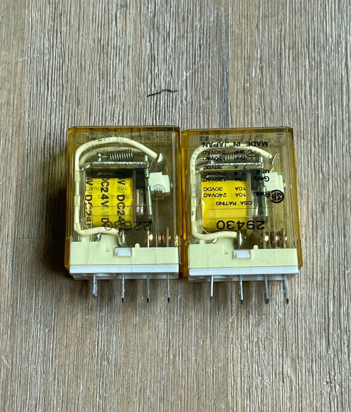 IDEC RHIB-U RELAY 24VDC 5 PIN LOT OF 2 | eBay