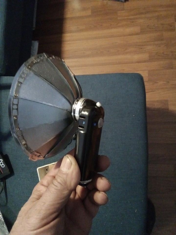 Vintage Walz Pocket Camera Flash Gun Camera Attachment BC w/ Case Cable ...