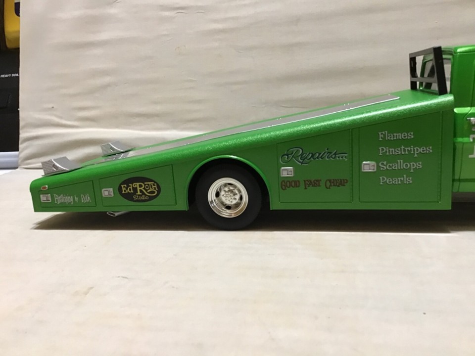 RAT FINK / ED ROTH FORD F-350 DIECAST RAMP TRUCK CAR HAULER 1/18 ACME ...