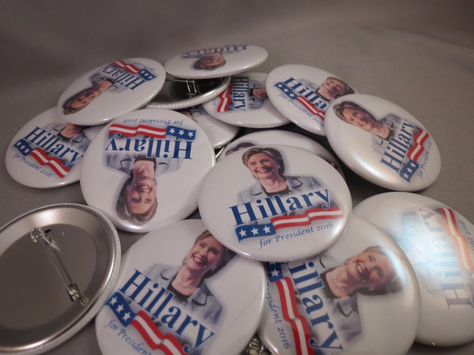 WHOLESALE LOT OF 22 HILLARY CLINTON FOR PRESIDENT BUTTONS CAMPAIGN 2016 ...