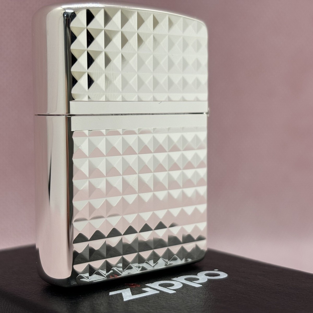 Zippo Oil Lighter Diamond Cut Mirror Standard Design Silver Zippo Oil Lighter Diamond Cut Mirror Standard Design Silver