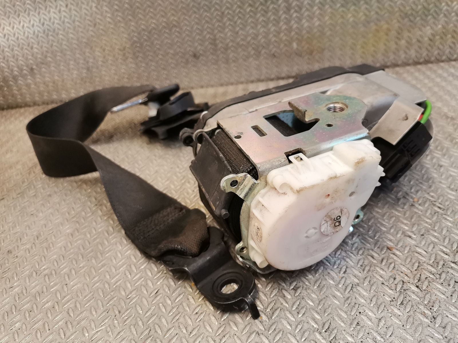 MERCEDES-BENZ ML Class W164 Front Left Seatbelt 2518601985 | eBay