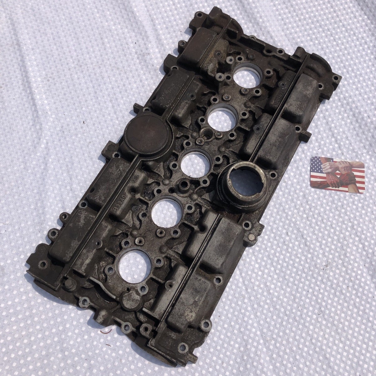 Volvo 5 Cylinder Head Valve Cover Top Plate No VVT 1001671 Volvo 5 Cylinder Head Valve Cover Top Plate No VVT 1001671