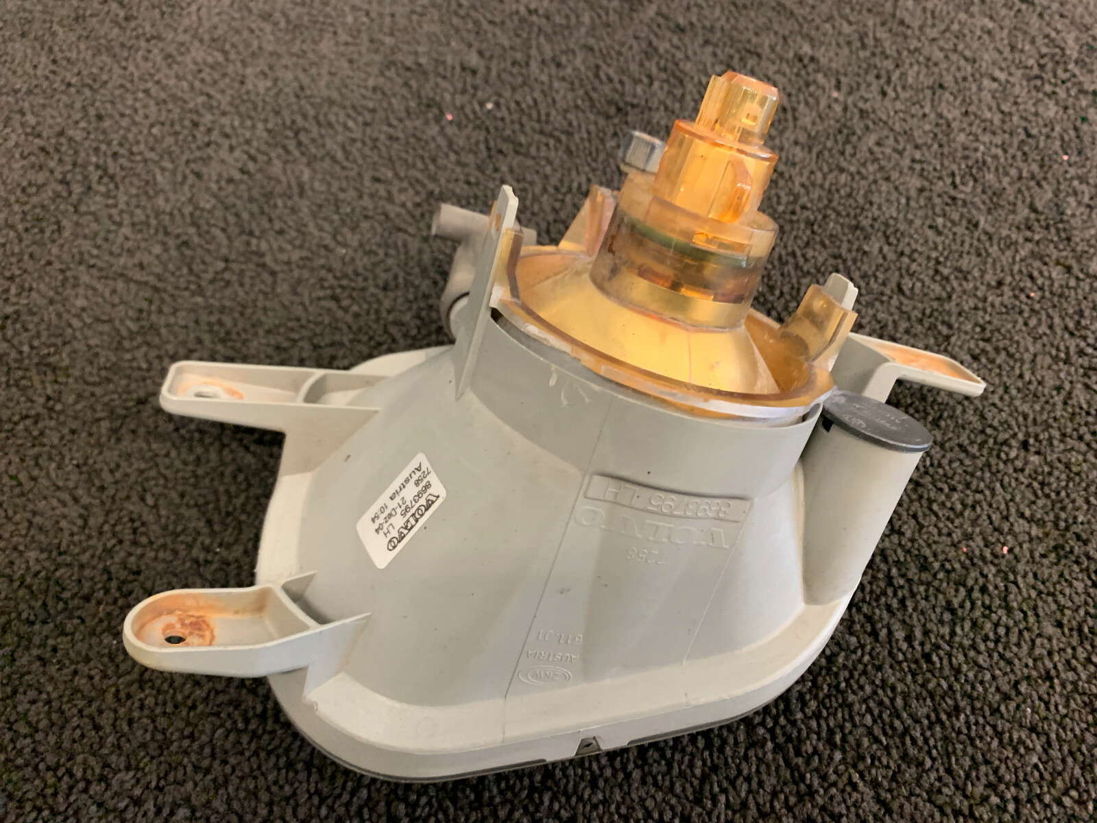 03-13 Volvo XC90 Right Front Fog Light Assembly 31111182 | eBay