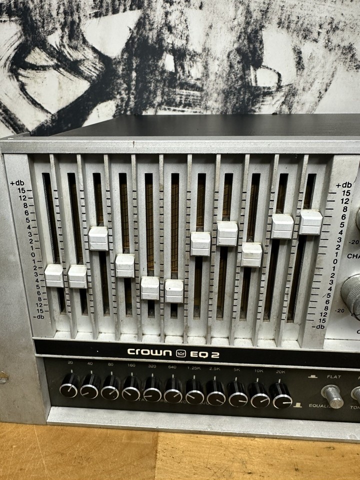Crown EQ2 Audiophile Hifi Stereo 11 Band Graphic Frequency Synergistic Equalizer | eBay
