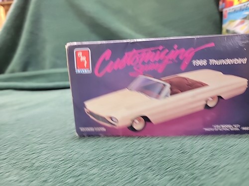 AMT 1/25 SCALE 1966 THUNDERBIRD MODEL KIT”CUSTOMIZING SERIES” *OPEN BOX ...