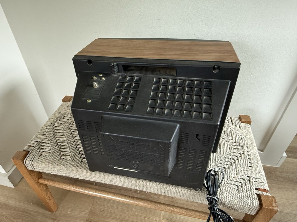 🍊Vintage 1991 Goldstar 13" CRT TV Model CMR-4400N Wood Grain for Retro ...