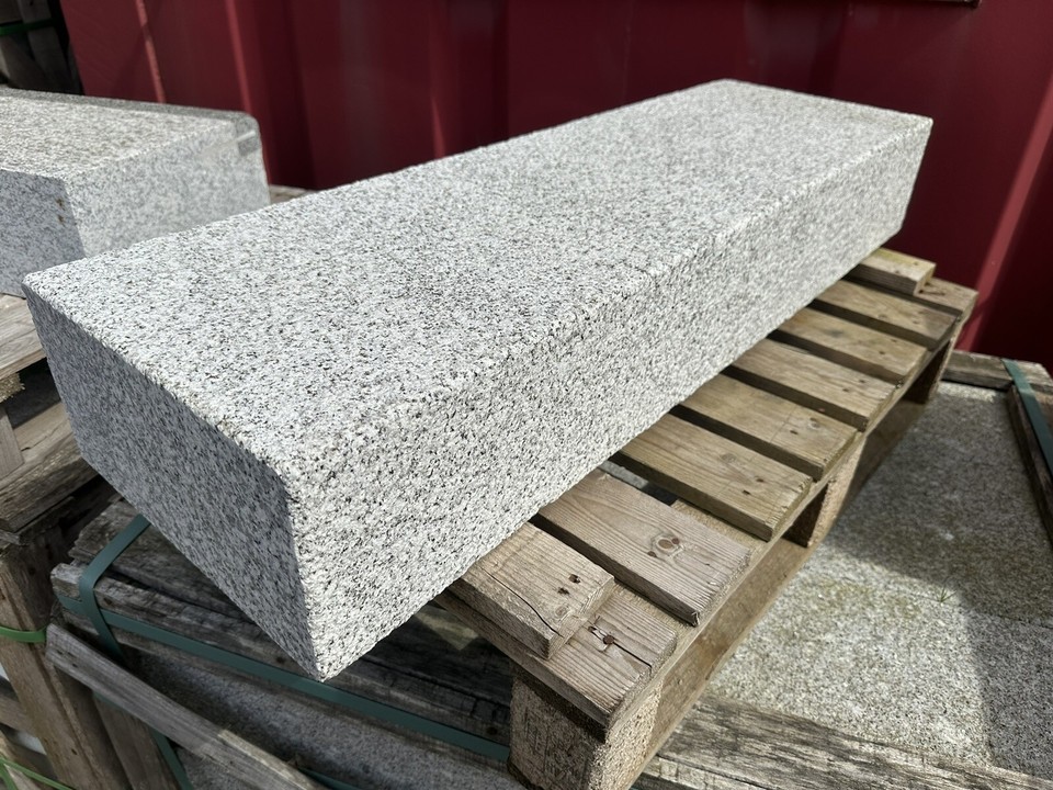 STUNNING SOLID SILVER CALISTO FINE PICK GRANITE STEPS , KERBS ...