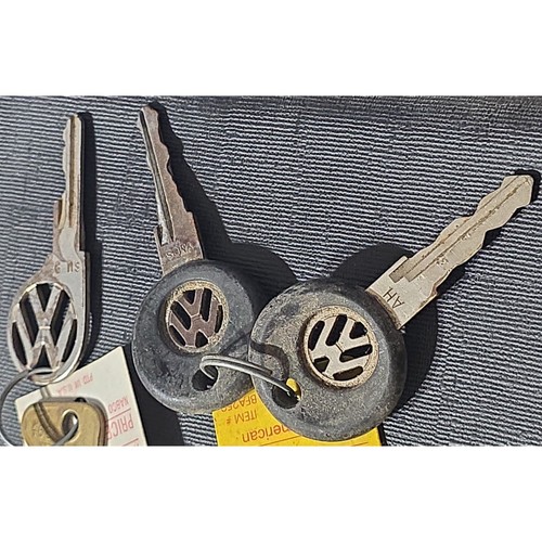 1971 Volkswagen VW Beetle Bug Key + Set of VW Golf Keys | eBay