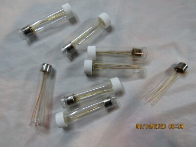 Crystals & Oscillators - 10Mhz Oscillator