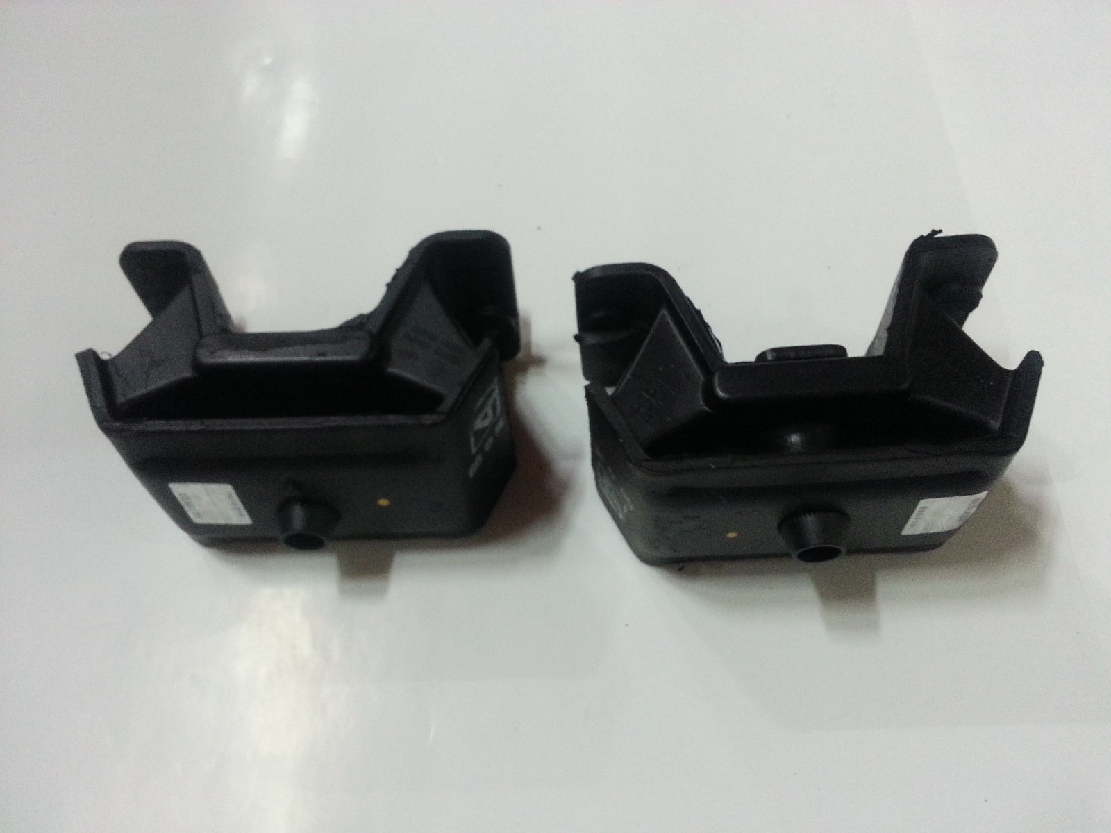 Insulator Engine MTG Front Left Right 2072009A00 SsangYong REXTON for ...