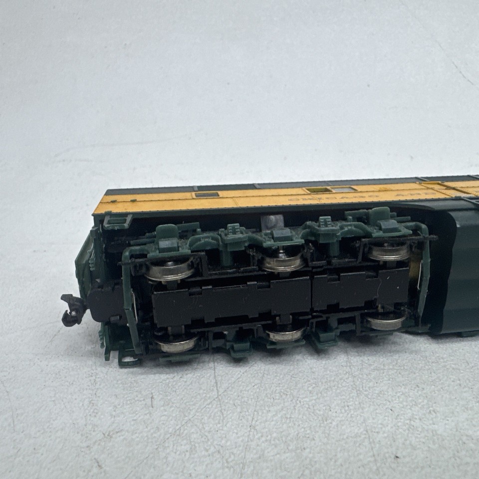 HO Proto 2000 DCC Equipped Chicago & Northwestern E7A #5010-B Kadee ...