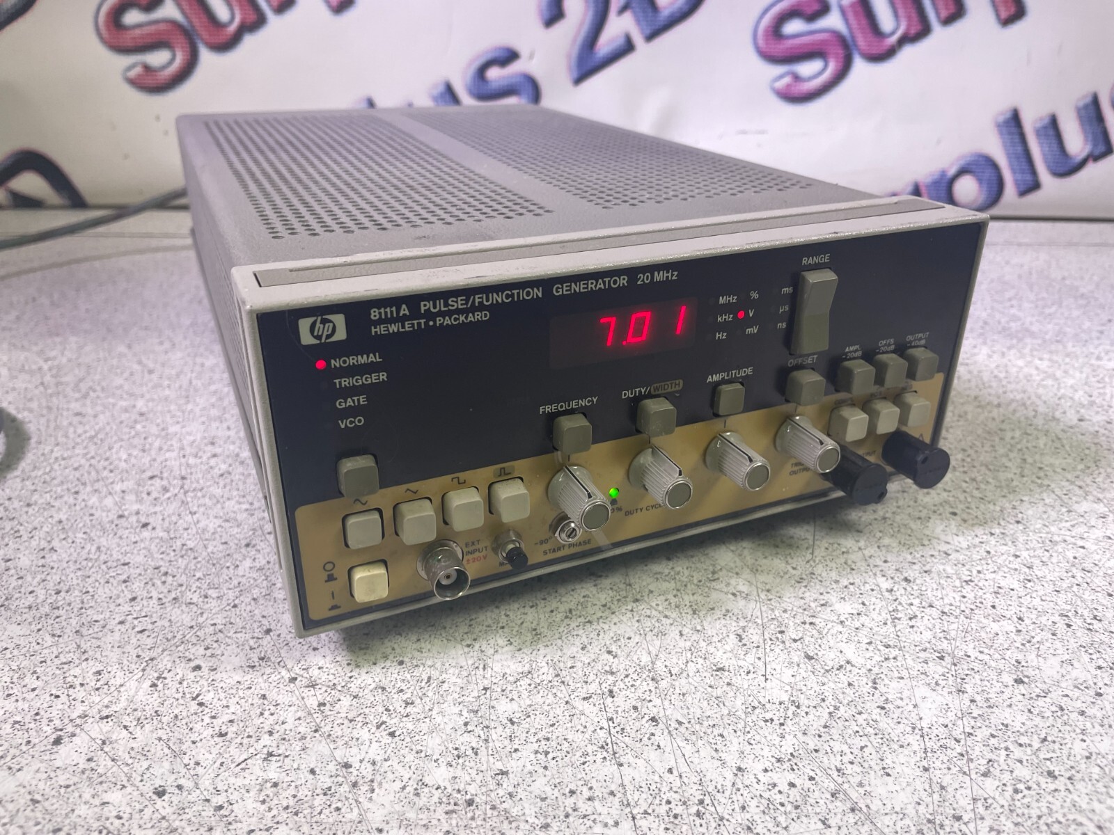 Hewlett Packard 8111A Function Generator | eBay