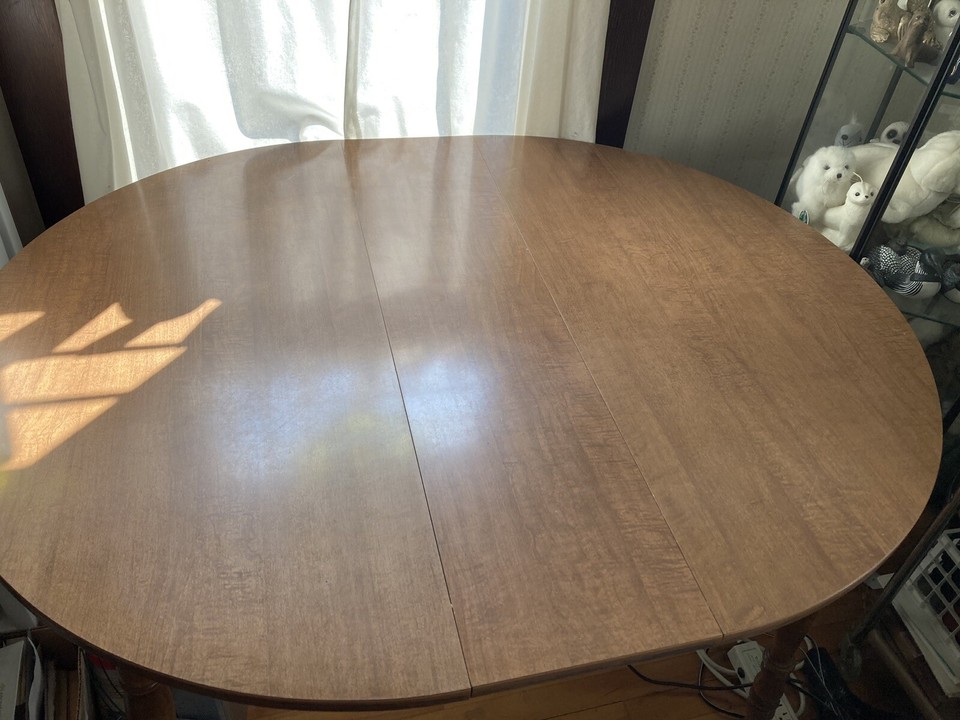 Vintage Moosehead Maple 42” Round Table With Two Leaves | eBay