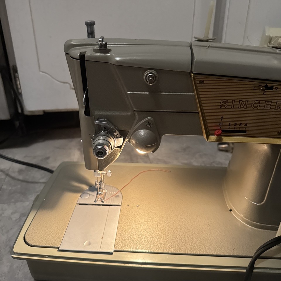SINGER SEWING MACHINE HEAVY DUTY VINTAGE 13608M Great Britain Made Reed ...