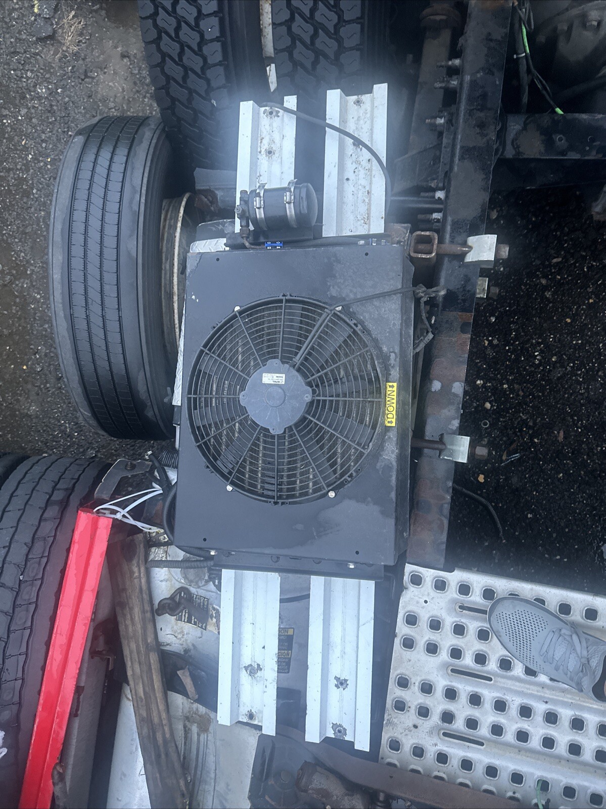 Carrier APU Power Unit condenser frame and Fan | eBay