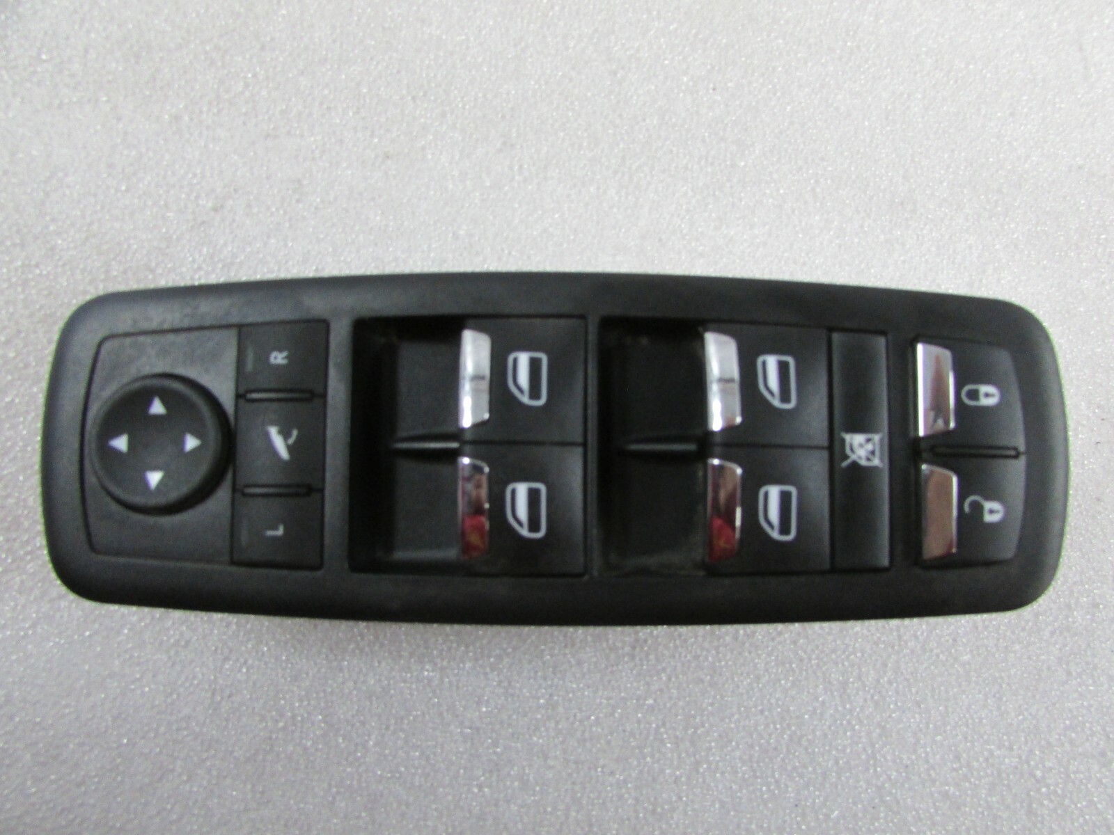 Maserati Quattroporte, LH, Left Front Door Switch, Used, P/N 670025406 ...