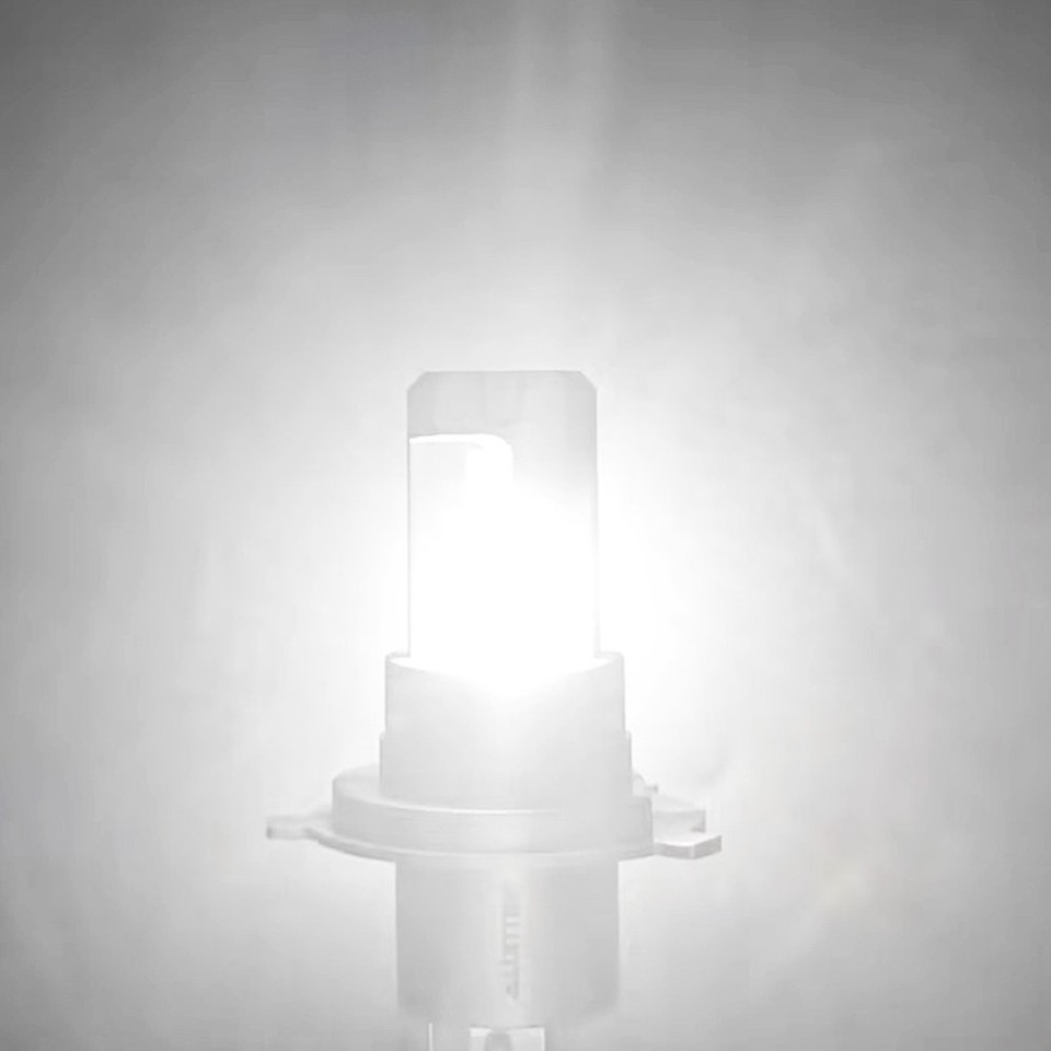 AUXITO H4 2PCS LED Headlight 400% 30000LM Bright High Low Beam Plug and ...