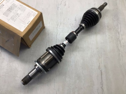 Ensemble essieu CV conducteur avant OEM Toyota Matrix toutes roues 2009 ...