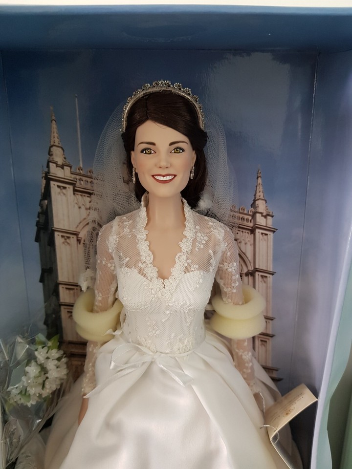 Franklin Mint Kate Middleton Portrait of a Princess Bride Doll | eBay ...