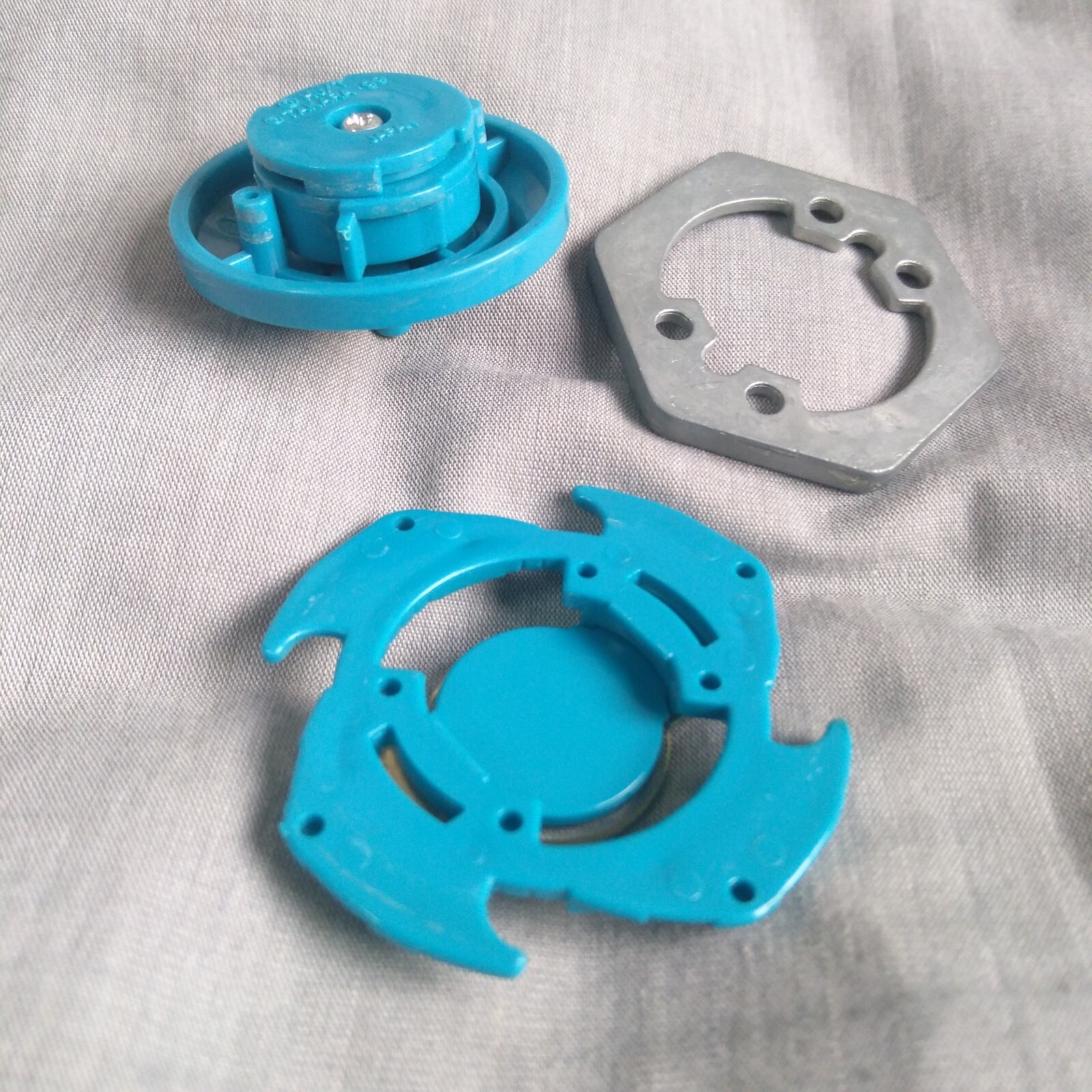 03 Frostic Dranzer Light Blue - Beyblade Takara Kai Hiwatari 14 Bey ...