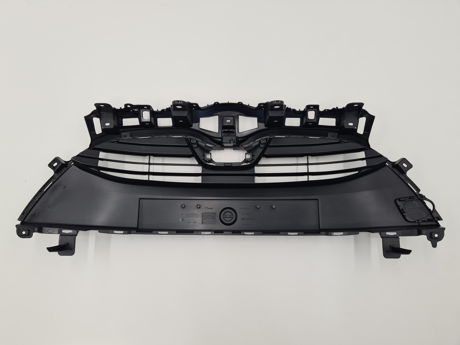 Toyota YARIS 2021 Onwards Genuine Front Bumper With Grill PN 53101 ...