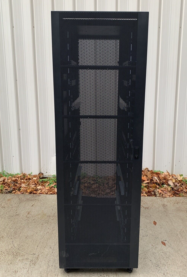 IBM NetBAY 9308 42U Enterprise Server Cabinet Rack 42S w/ Keys and Side ...