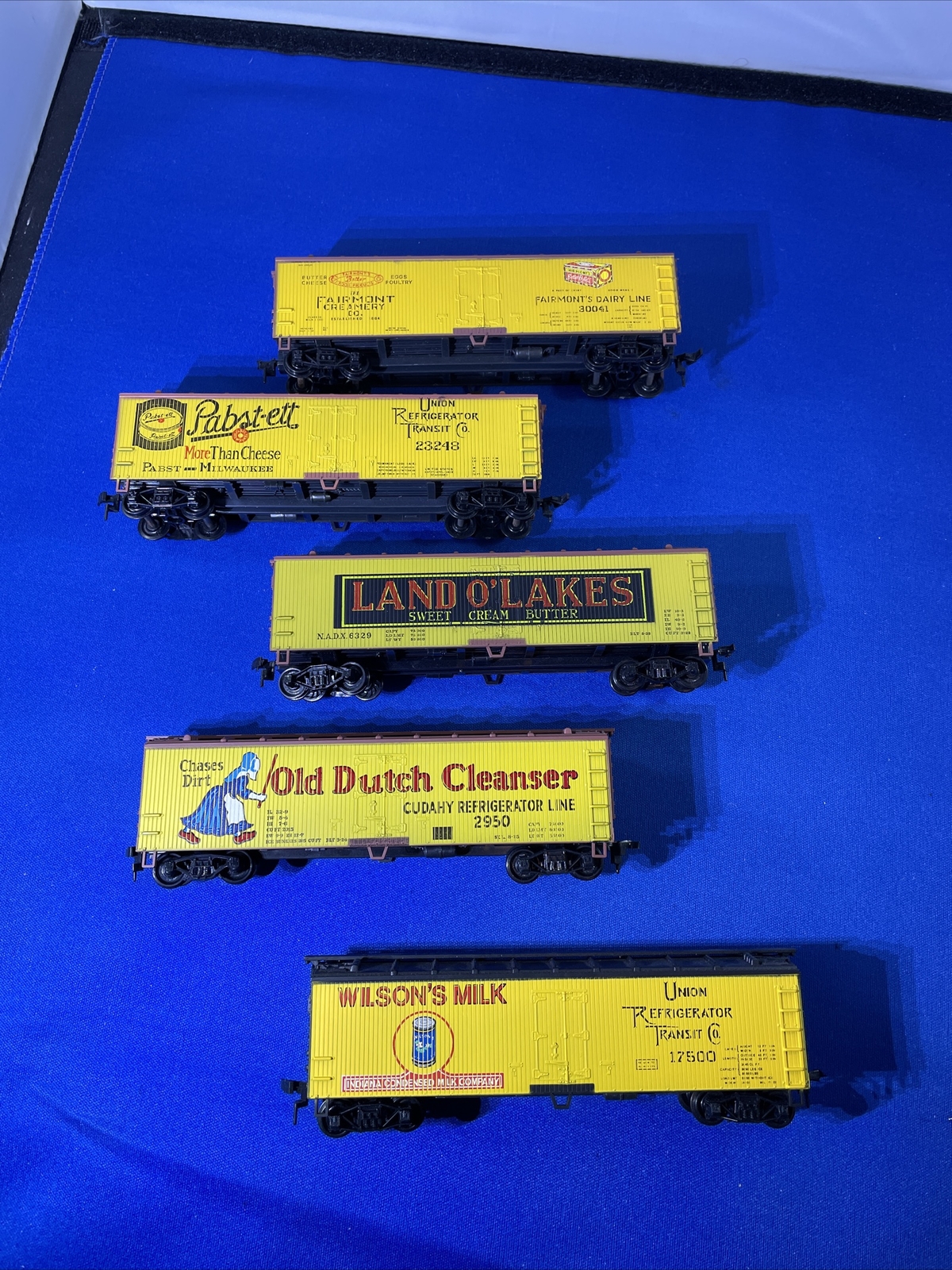 Lot Of 5 HO Scale Advertising Billboard Beer Reefer Car Freight Train ...