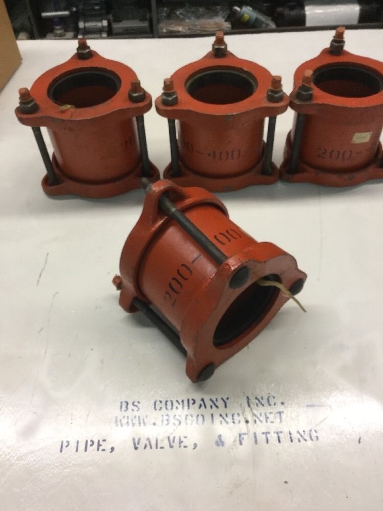 Baker Pipe Coupling Fig. 200 3-1/2" IPS (4" I.D.) x 5" Lg 3-Bolt Steel ...