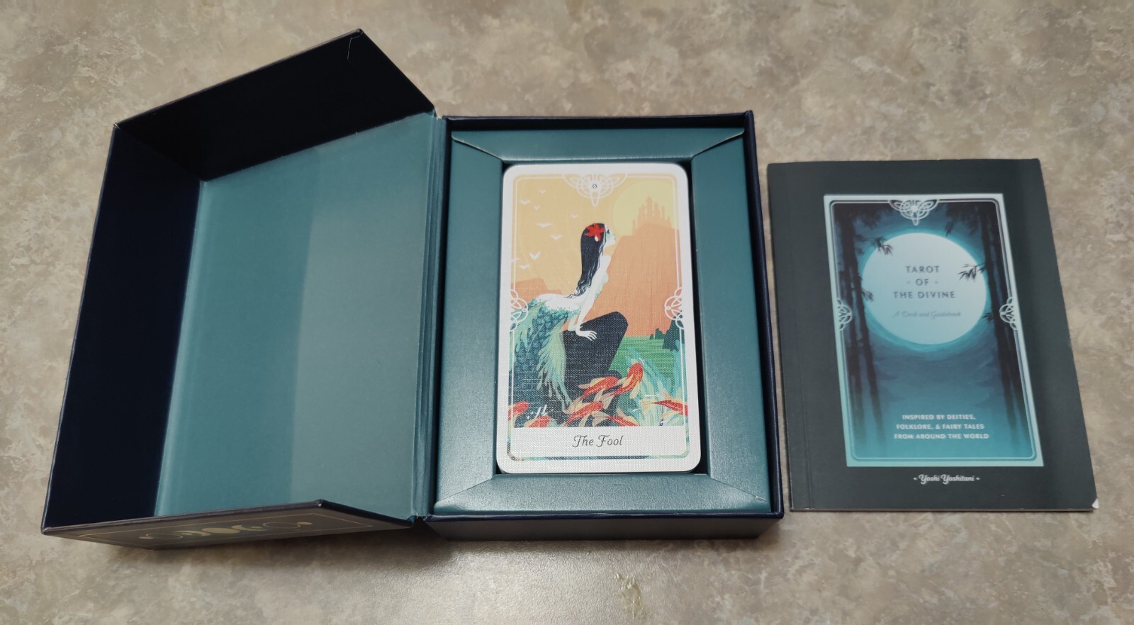 Modern Tarot Library: The Modern Witch Tarot Deck by Lisa Sterle ...