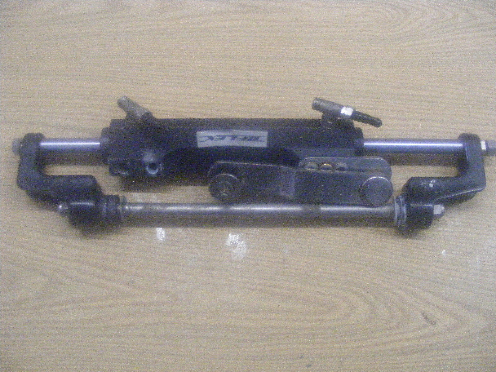 Uflex Hydraulic Steering Cylinder Front Mount UC128OBF-2 Yamaha BRP ...