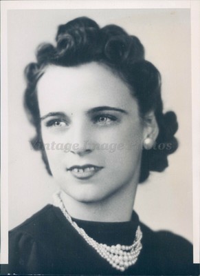 1940 Photo Press Edith Smith Pheasant Queen Huron SD Game Bird Hunting ...