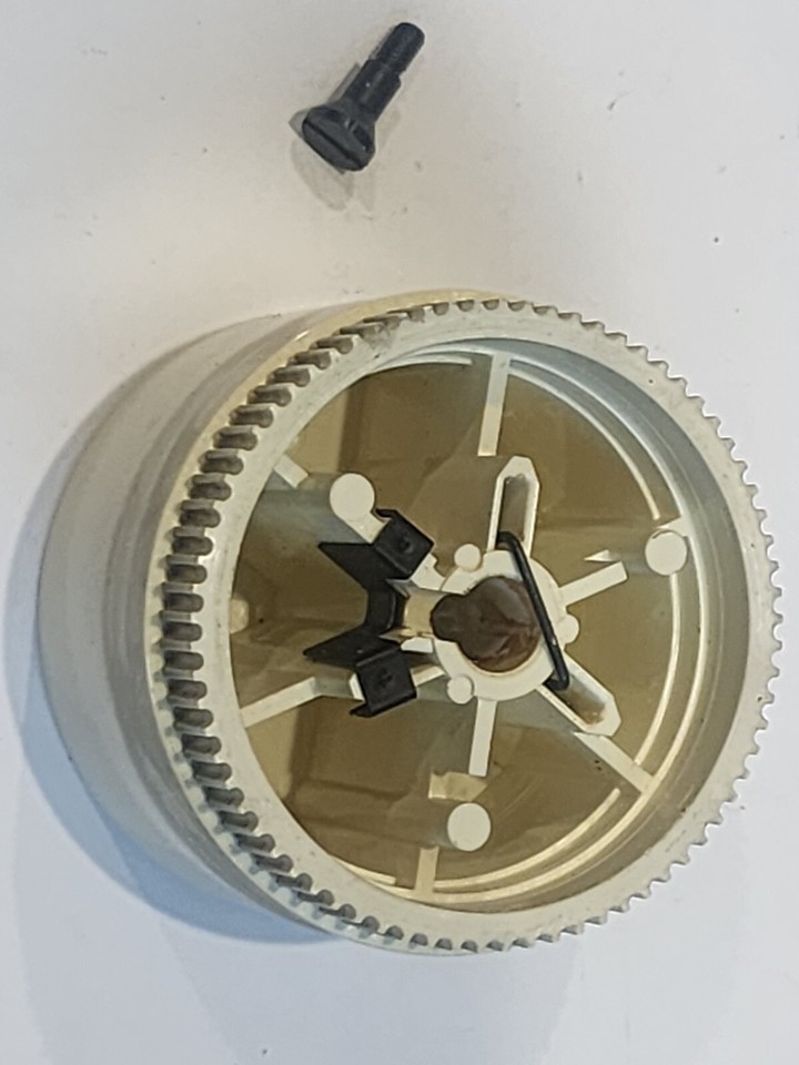 GENUINE OEM SINGER SEWING MACHINE 6268 HAND WHEEL ASSEMBLY w/SCREW A4.1 ...