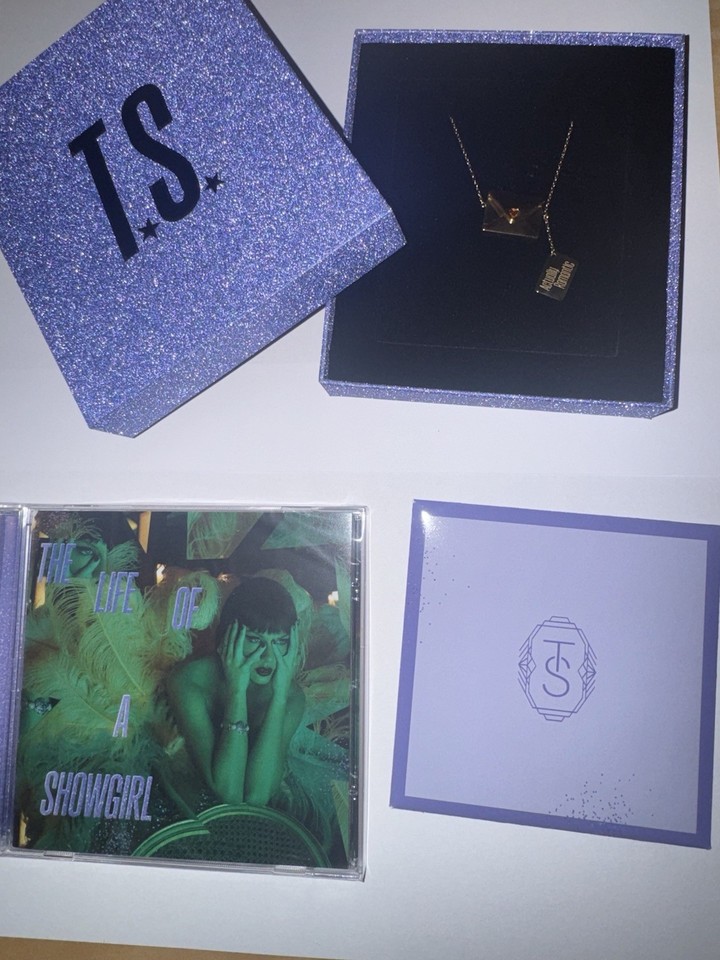 The Life of a Showgirl: It's Rapturous Edition Limited Release Deluxe ...