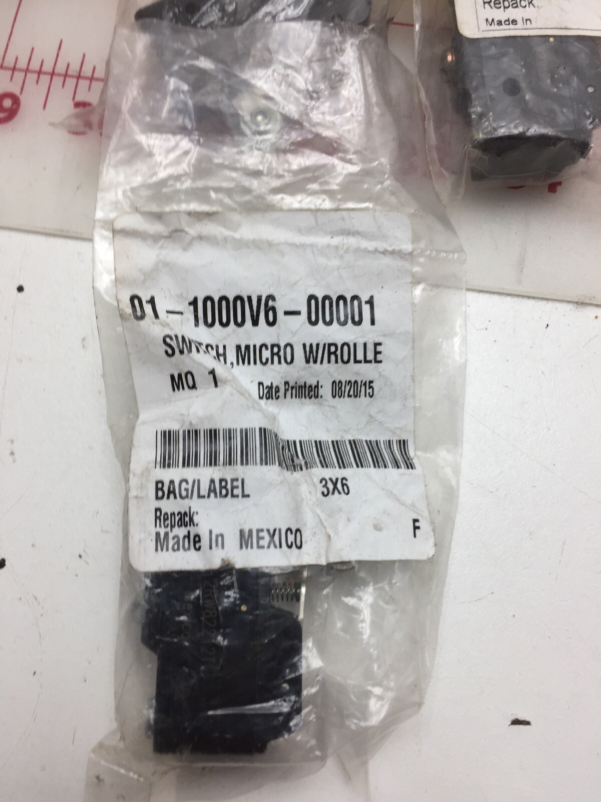 Baxter 01-1000V6-00001 Micro Switch w/ Roller New!! Free Shipping | eBay