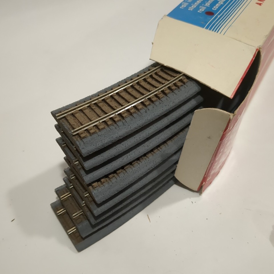 Tru-Scale HO READY-TRACK 20"R Curved - 8 Pieces Complete Circle NS Open ...
